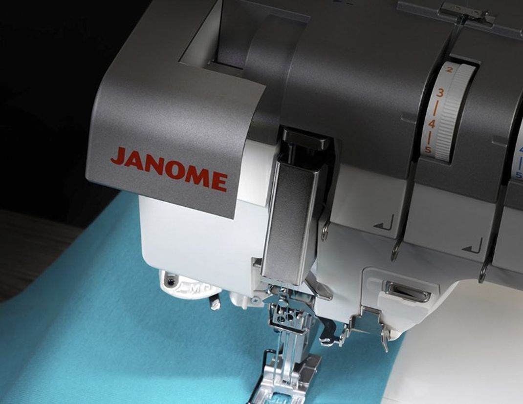 JANOME CoverPro 3000 Professional – Распошивальная машина JANOME ...